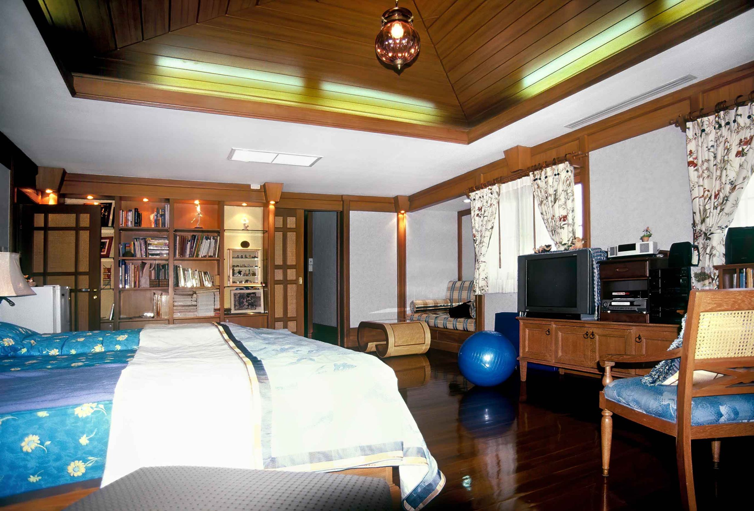 12 - Modernize Design